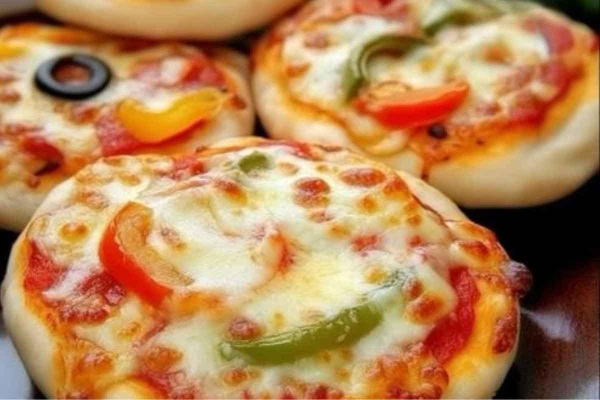 Mini Pizzas Caseras! La Receta Perfecta para un Snack Delicioso
